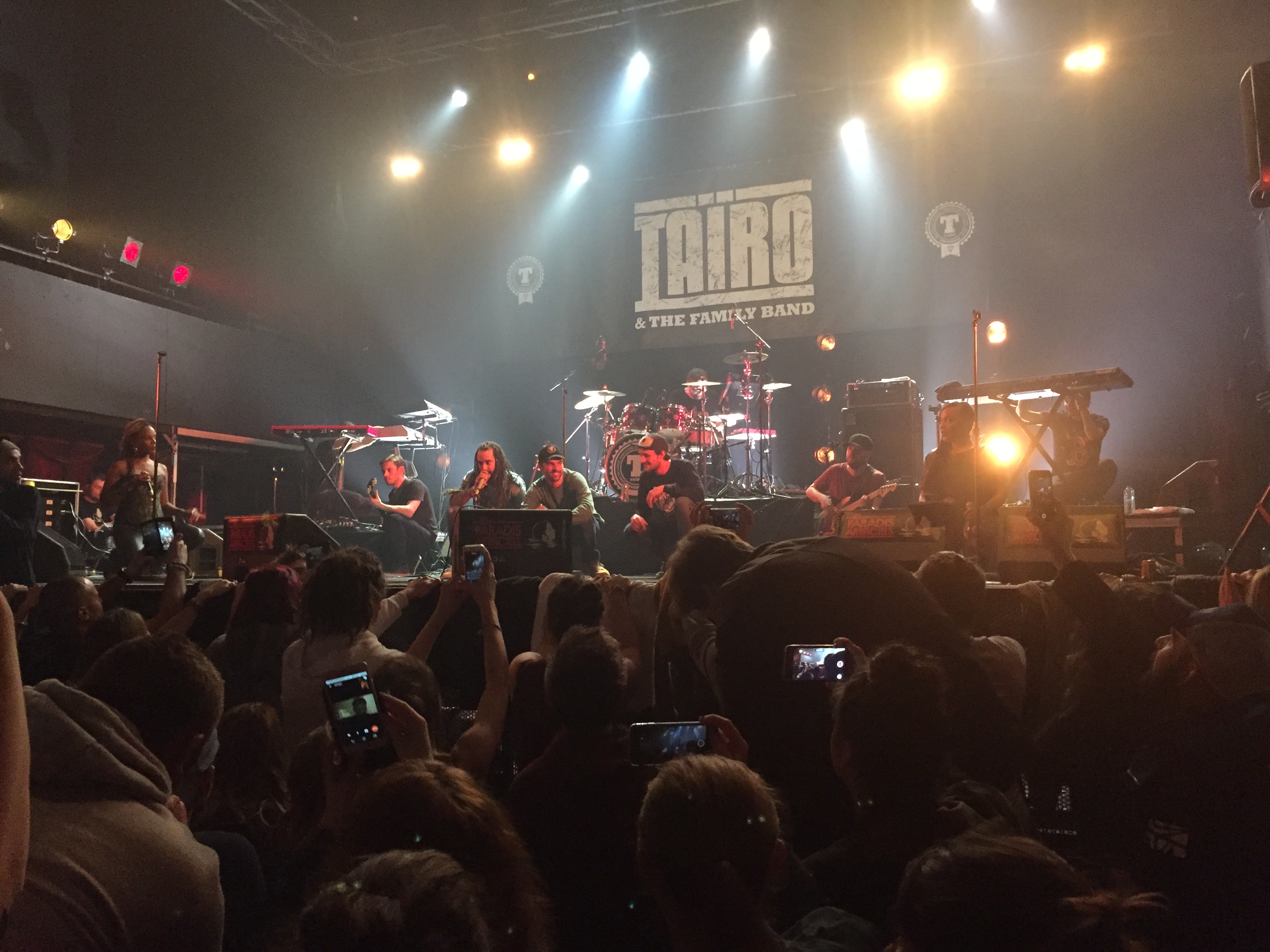 Concert : live report de Taïro & the Family Band et Jahneration aux ...